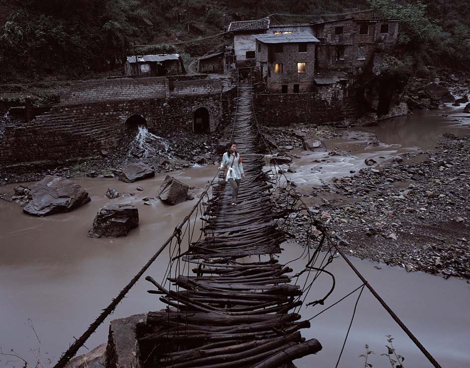 Chen Jiagang 陈家刚 - In his series "Third Front" and "The Great Third ...