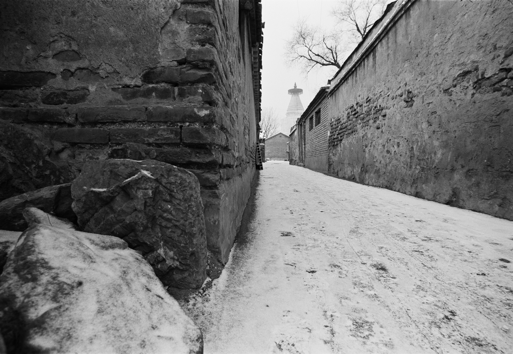 Xu Yong 徐勇 - Discover the Chinese photographer Xu Yong and his timeless ...