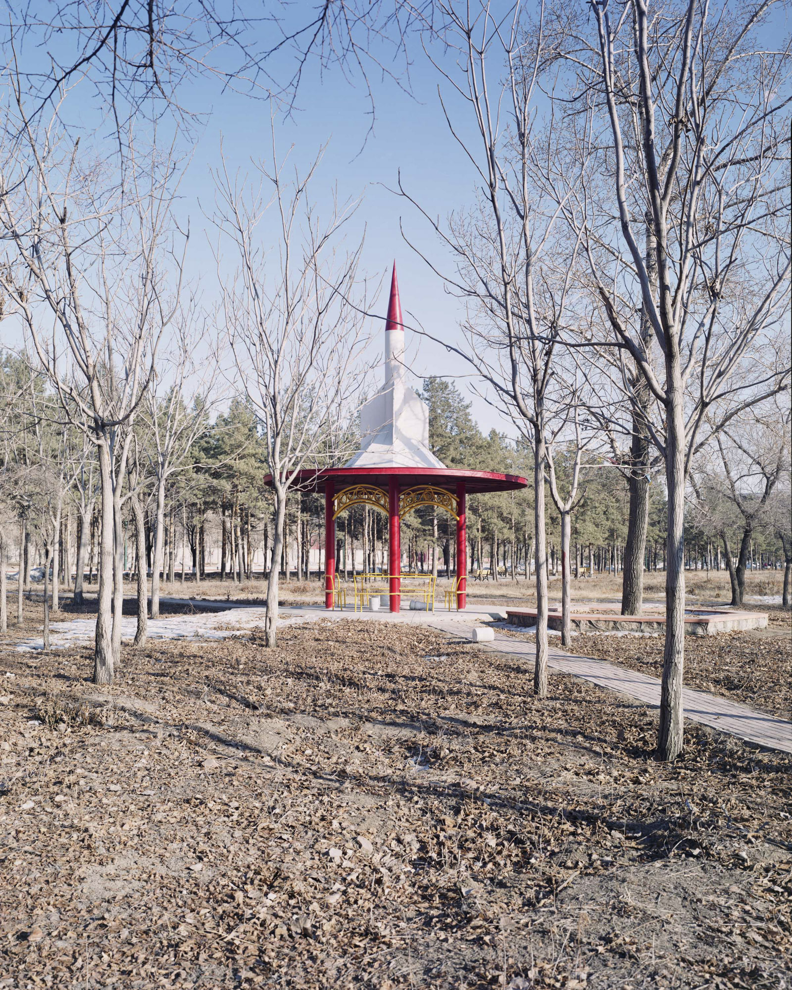 Chen Ronghui 陈荣辉 - In his series “Freezing Land”, Chen Ronghui ...